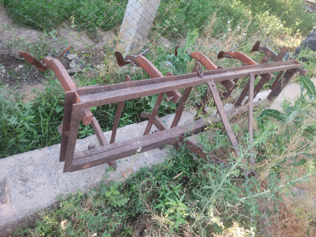 Юмз трактор пресспадборчик