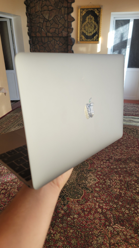 Macbook 2017, CoreM3