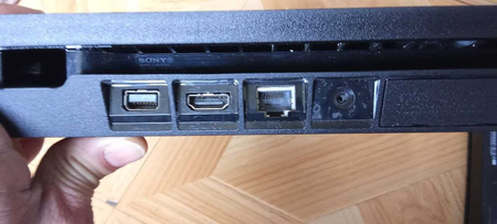 Продаю playstation 4 pro и slim
