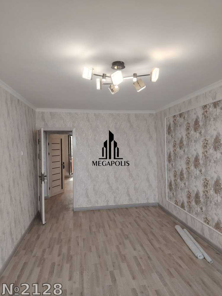 №2128 3 хонали уй сотилади