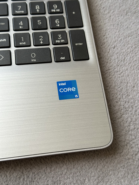 Срочно ! Lenovo core i5 11th Nvidia IPS 2024 yil