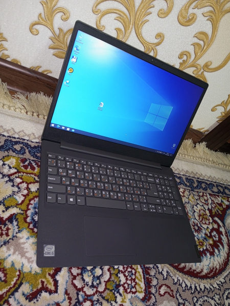 Lenovo i5-1035G1(10-avlod) 8/256gb