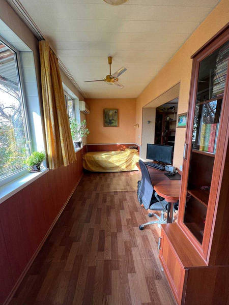 Продается квартира Новомосковская аккуран 2/4/5 54м² Евро