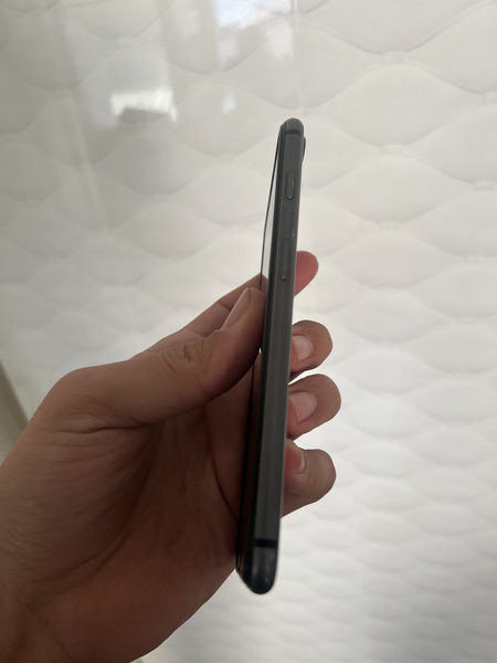 Iphone 8+ 120 y.e