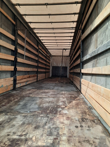 DAF XF EURO 6 + KRONE прицеп cотилади