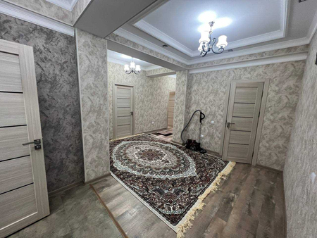 Юнусабад 4 кв. Срочно продаётся квартира.