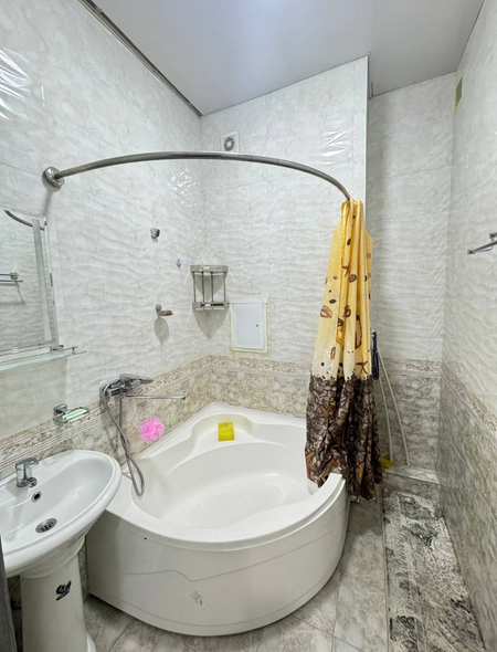 Срочно! Продажа. 3/6/8. Иззат. 86 м2