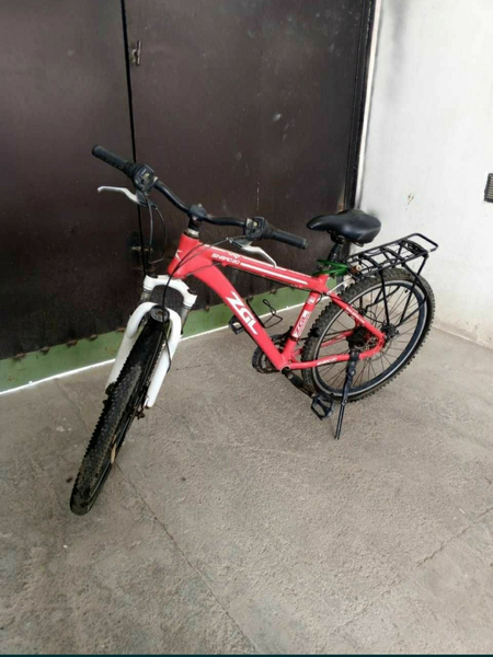 Velosiped Laux 26 sotiladi
 велосипед Laux продаётся диски 26 дюмовый