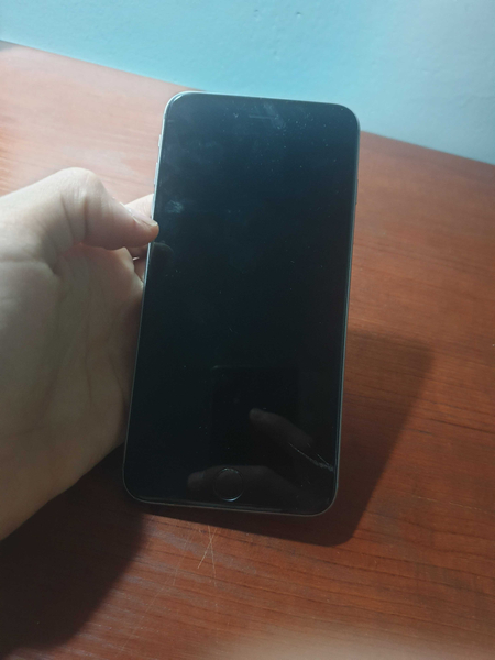 Iphone 6 plus есть проблема в экране