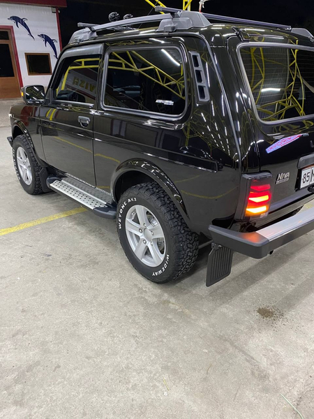Niva urban yo'l tanlamas srochna sotiladi.  13.000$