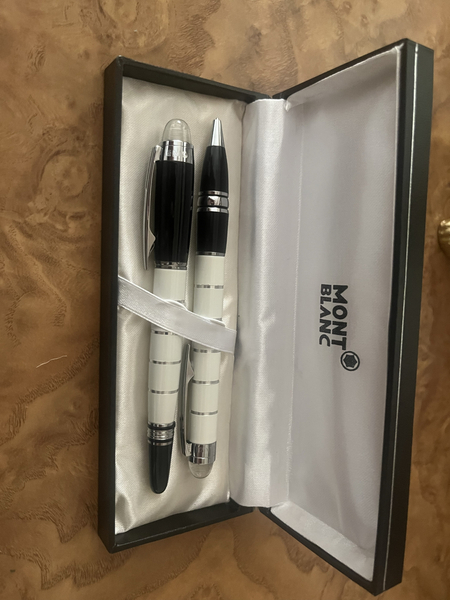 продаётся шариковая ручка от дорогого бренда Montblanc