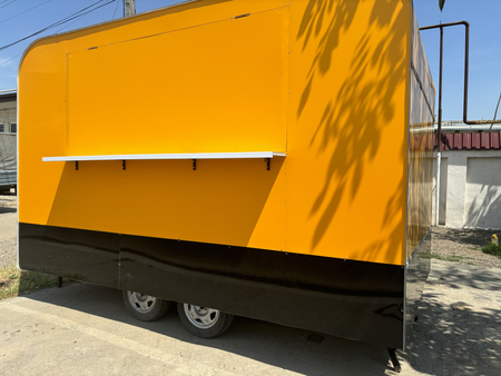 Food truck tayyor holati yangi ishlatilmagan ichida mebellari bilan so