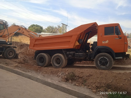 Kamaz samasval srochna sotiladi