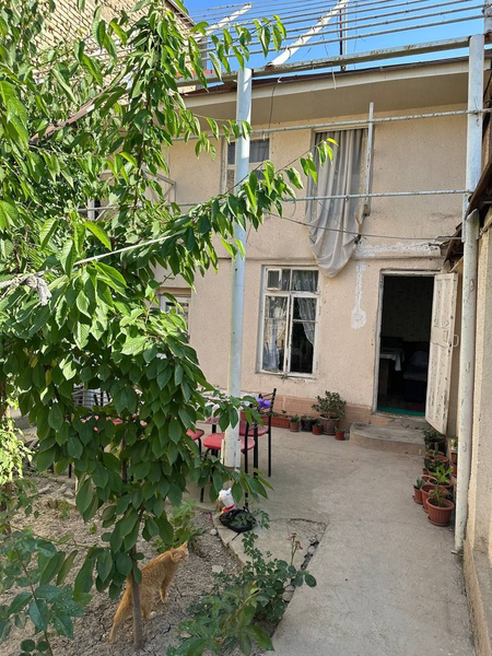 Абдулла Набиев Гиез Умарив Олмазор Гай 1.5 сотик 3 хона 82000у.е