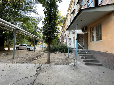СРОЧНО Продается 2 ком квартира Чиланзар 7 квартал Спортовары Мукими