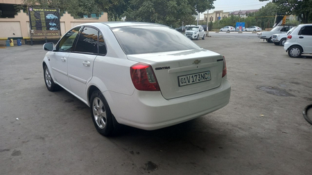 Srochniy sotiladi