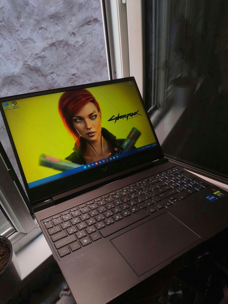 VICTUS GAMING. RTX™ 3050/16Gb/144Hz/DDR6. Мощный игровой.
