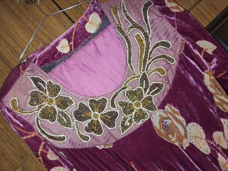 Ayollar ko'ylak poychasi