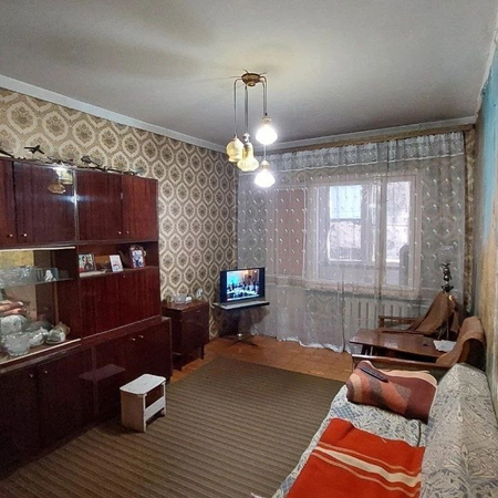 Юнусабад 15 квартал 3/4/4 Кирпичный дом 75м²,балкон 2*6,40