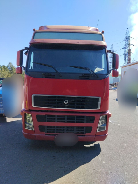 Volva FH12 yili 2005 probegi 772 760 Bez prisep