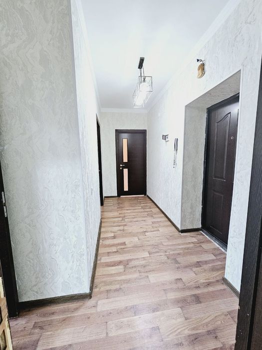 Срочно сотилади!!! 1этаж 2хона 46м²+36м² подвали 2метро бекат