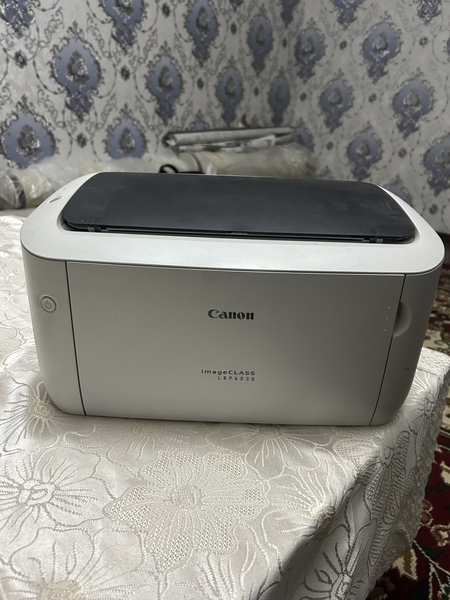 Принтер лазерный canon , черно - белый пронтер