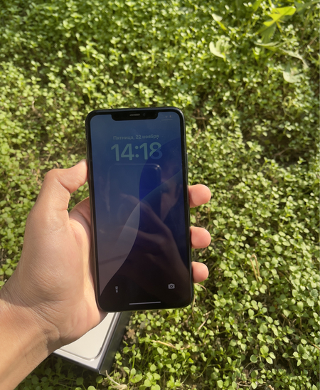 iPhone 11 Pro Max srochno sotildi