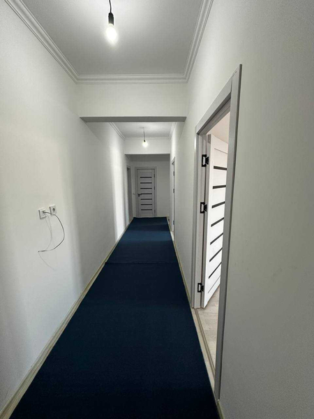 Kvartira sotiladi 3 xona