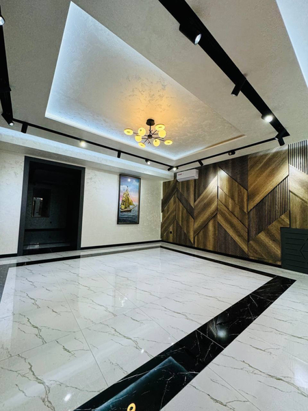 Продаю Своя Новый Hi-Tech Office 1-линия Лабзак Кафе Райхон 95м2