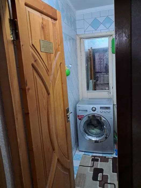 uy sotiladi dombirabot 3xona 3 etaj 61000$
