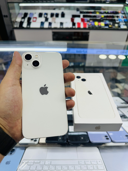 iPhone 13  128 gb yengide 3 sikl