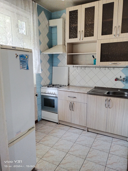Сдам квартиру Чиланзар 12 Кв. Фархадский базар рядом