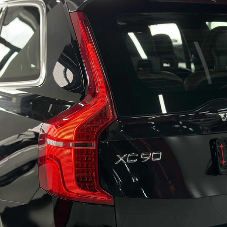 Volvo XC 90 T6 avtokreditga va naqtga