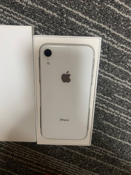 Iphone Xr yomks 96%