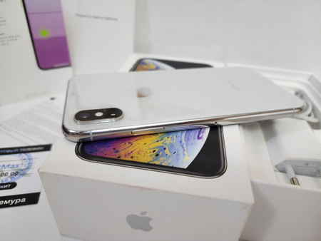 iPhone 13 pro MightGreen ideal Karobka dk bor sastayana Tinu