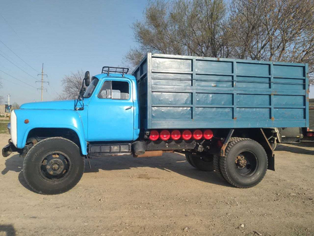 Gaz 53  Sotiladi