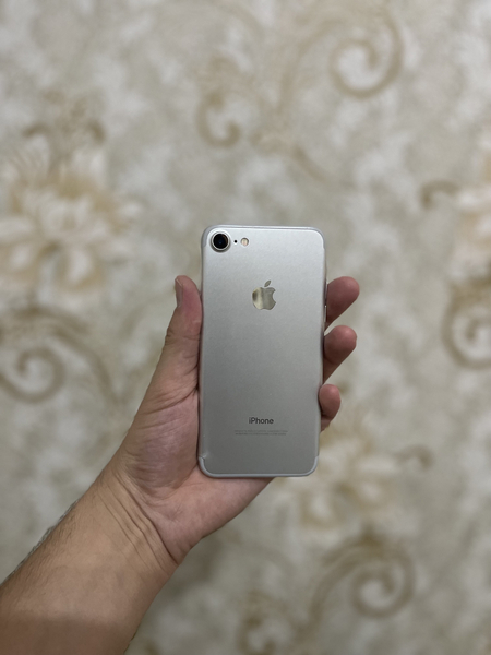 Iphone 7 128 gb srocna
