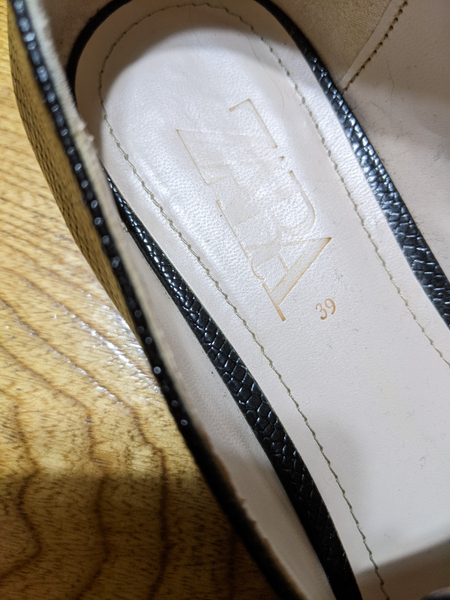 ZARA женские, надели пару раз, р.39