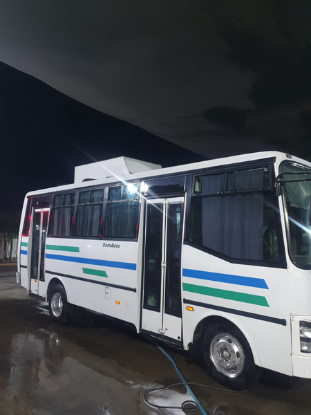 Isuzu aftobus sotiladi