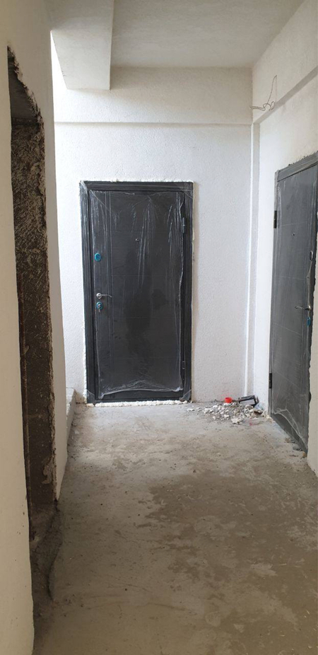 Uy sotiladi 2 xonali 7etaj 81 m2