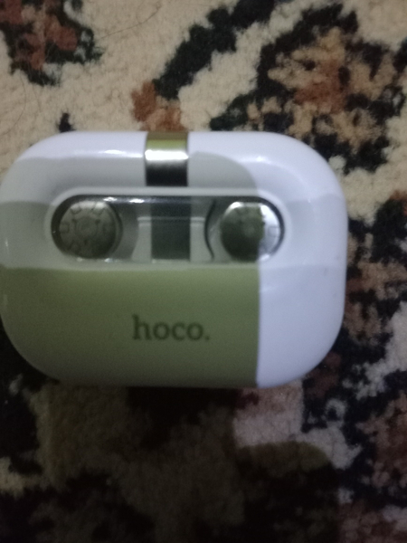 hoco  simsiz quloqchin