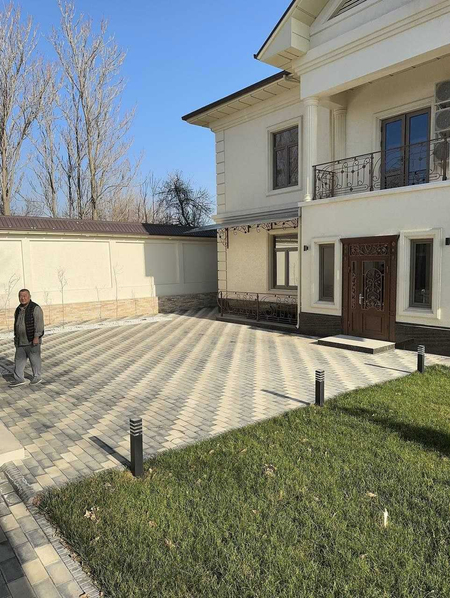 Продаётся Евродом возле Юнусабадского поста, 6,5-соток (N 8907)
