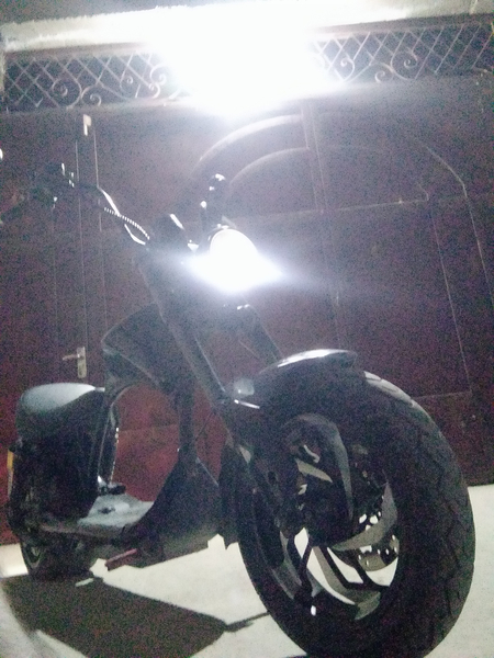 Скутер Harli davidson eliktronik