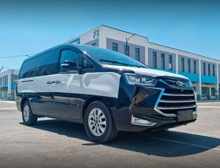 JAC M4 Автомат минивэн