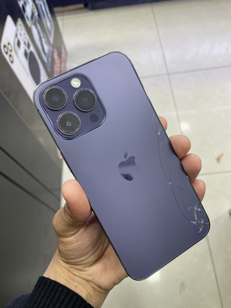 Срочно новый iPhone 14 Pro Max на 256 гигабайта сим карта