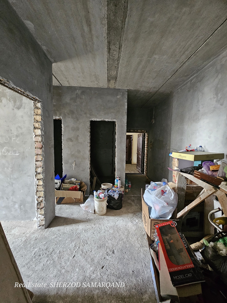 Продаётся 104м²  5 этаже ул. Титова