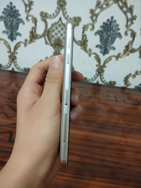 Samsung Galaxy j 5