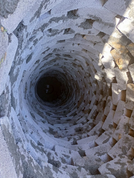 Kanalizatsiya tarmoqlari santexnika xizmatlari vigribnoy yama septik