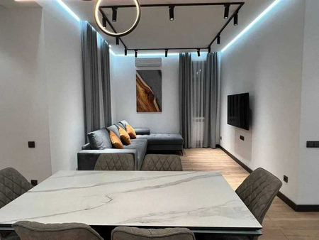 2 комнатная новая квартира в бизнес ЖК Parisien by Golden House