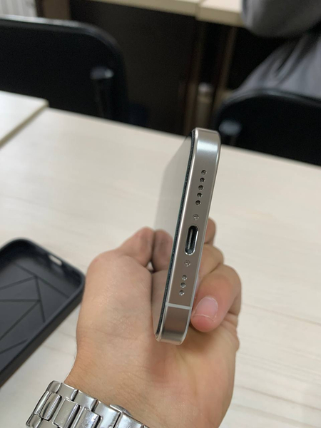 Iphone 15 pro 128gb